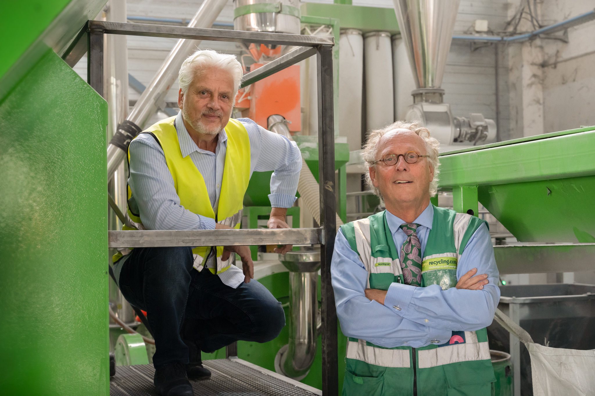 About us - VinylRecycling